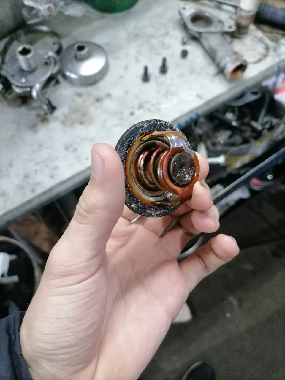 Замена термостата — Daewoo Nexia (N150), 1,5 л, 2012 года | визит на ...