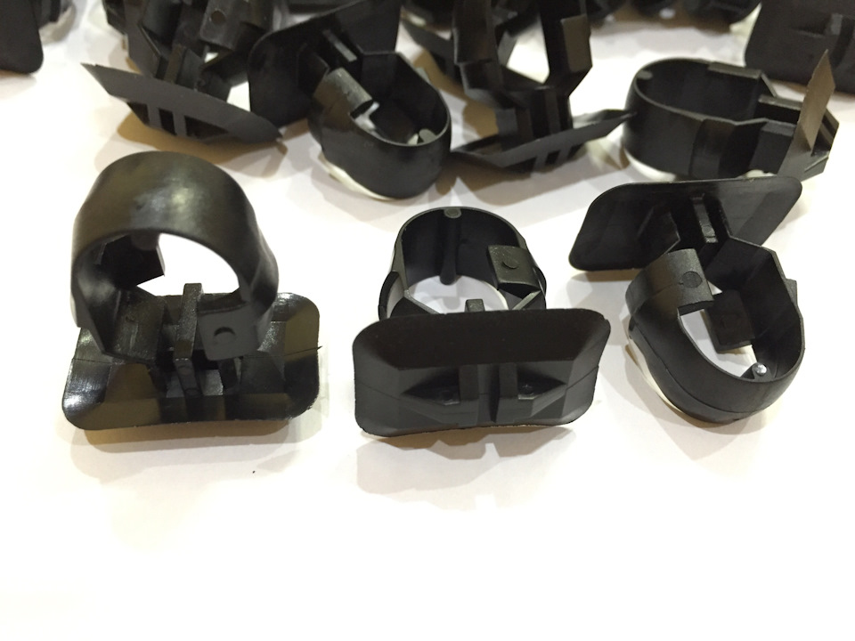 Мелочевка и заготовки к накладкам порогов — Mercedes-Benz C-Class (W202 ...