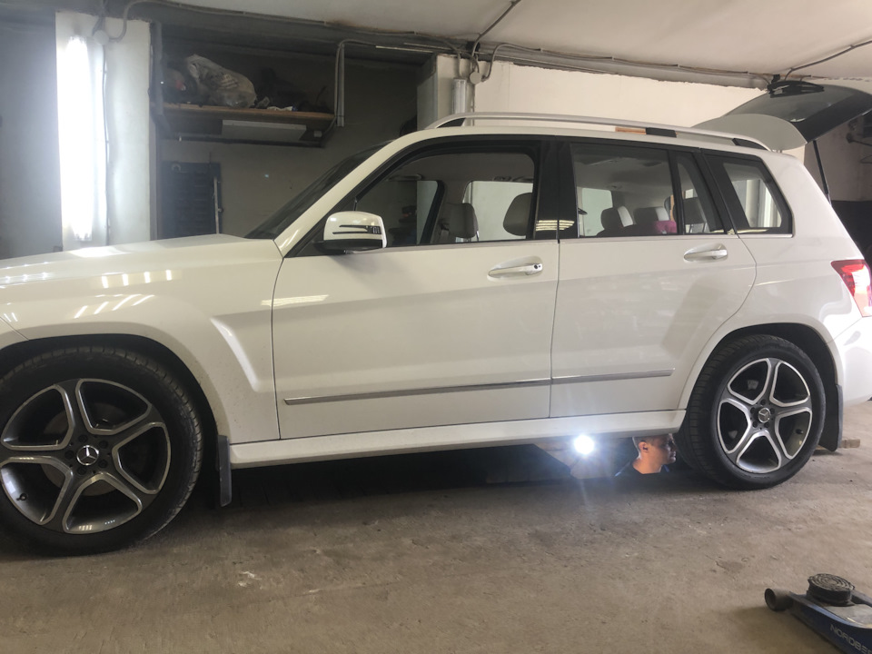 Замена задних пружин, тяг заднего стабилизатора и манжета рулевого вала ...