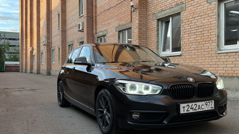 В момент полной остановки, через несколько секунд возникает небольшой ...