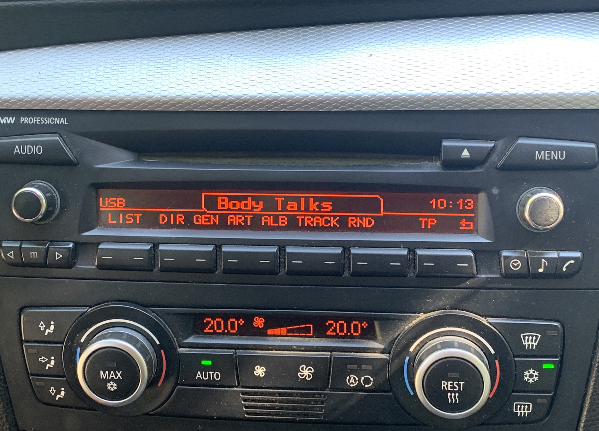 Professional CD121 CZECH вместо Professional CD73 Alpine — BMW 1 series ...