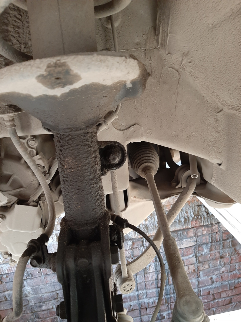 Контрактные стойки умерли за год. — Honda Stepwgn (2G), 2 л, 2001 года ...