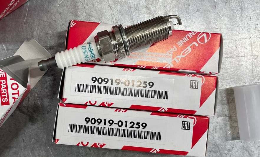 3. Замена Помпы + ремня и Свечей зажигания — Lexus NX Hybrid (1G), 2,5 ...