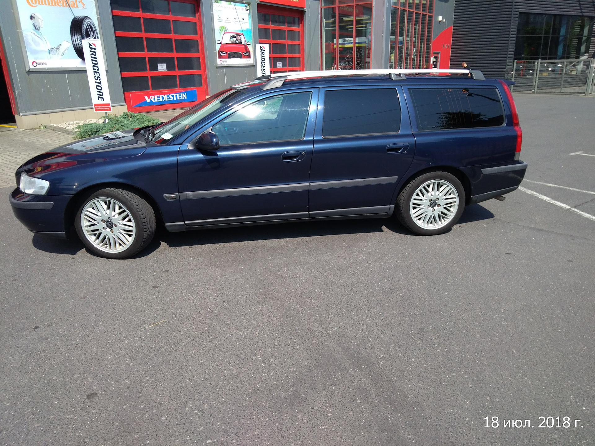 ПРОДАНО( — Volvo V70 II, 2,4 л, 2002 года | продажа машины | DRIVE2
