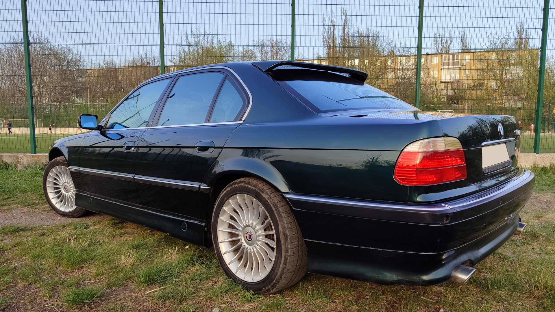BMW 7 series (E38) 5.4 бензиновый 1998 | V12 Oxford Green на DRIVE2