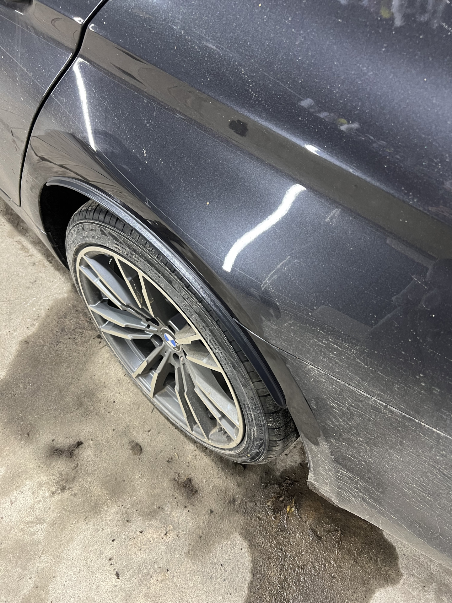 Расширители задних арок. Или как я не угадал) — BMW 5 series (G30), 2 л ...