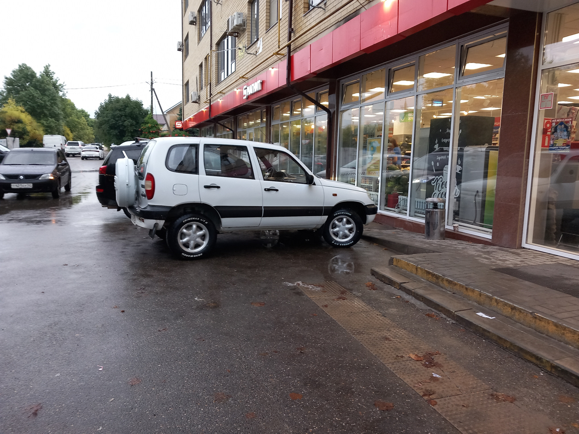 Новая резина ROADMARCH Primemax A/T — Chevrolet Niva (1G), 1,7 л, 2003 ...