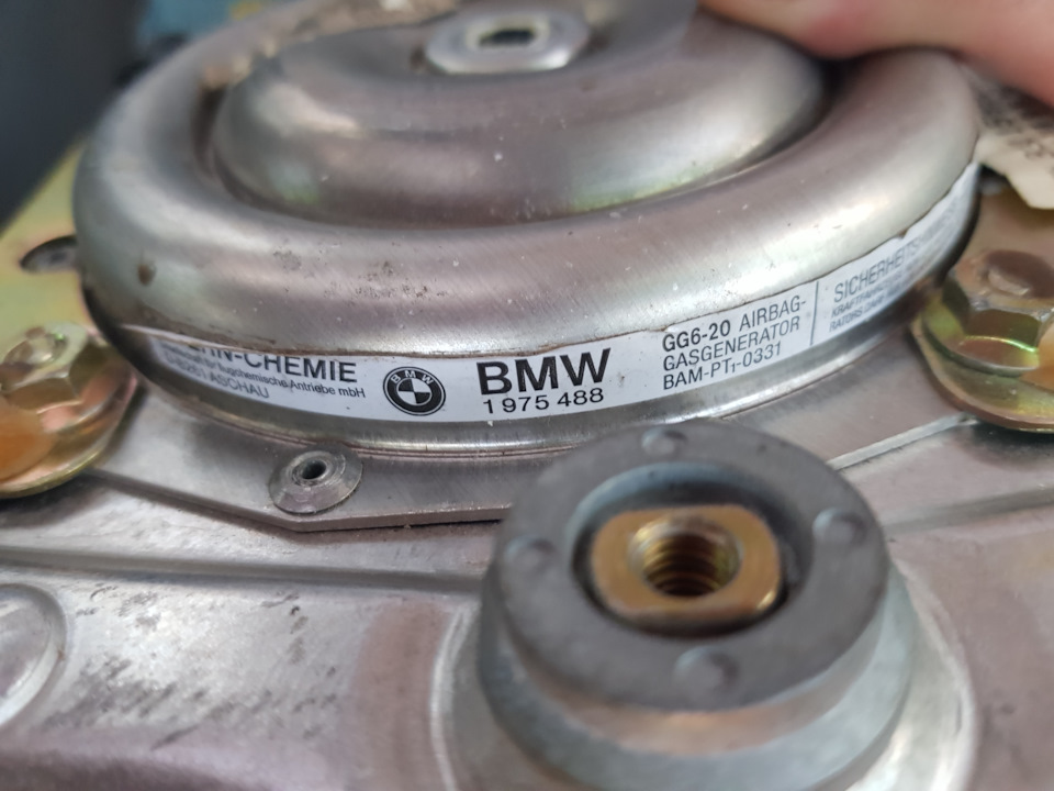 AIRBAG BMW E36 на BMW 3 series (E36), BMW 5 series (E34), BMW 7 series (E32). Б/у | 2 000 ₽ в ...