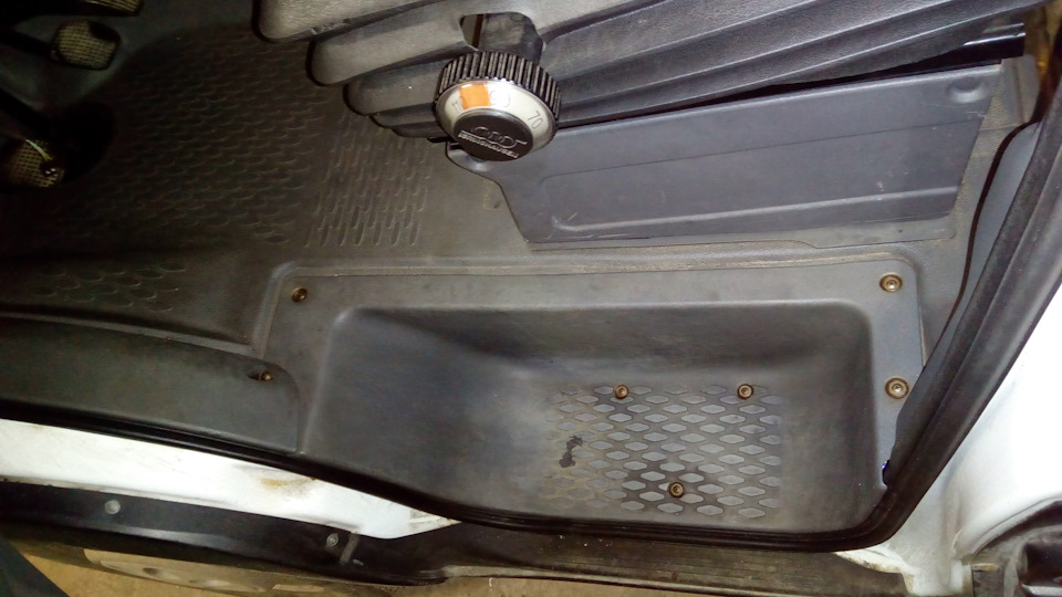 Привожу в порядок салон. — Iveco Daily (4G), 2,3 л, 2010 года | своими ...