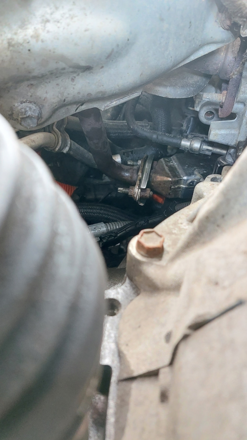 Чистка ЕГР — Toyota Prius (30), 1,8 л, 2010 года | своими руками | DRIVE2