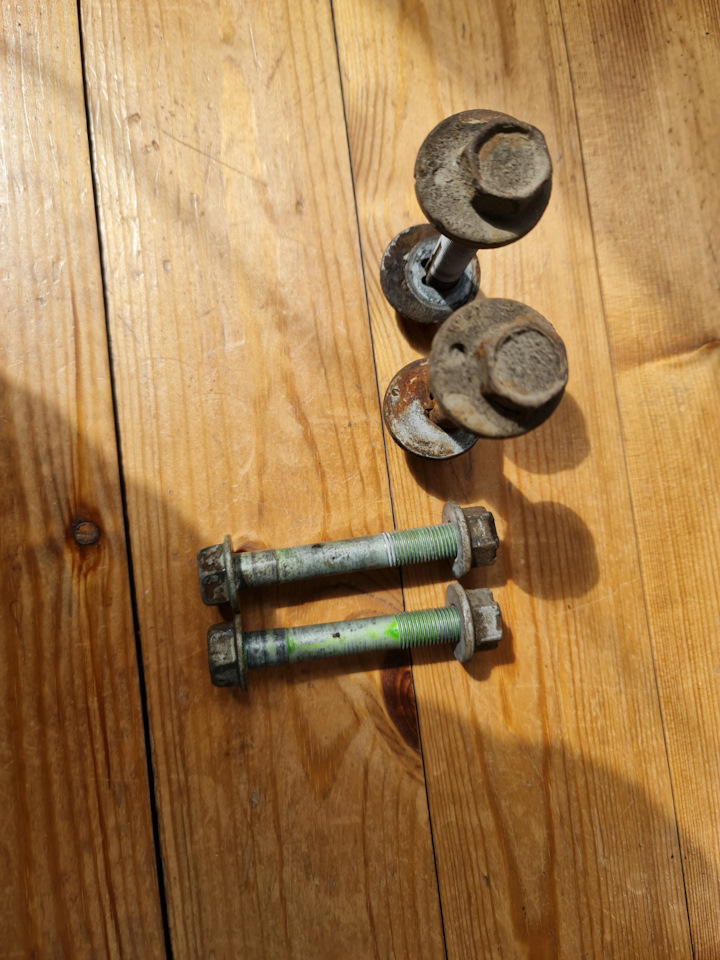 40262JA000 Гайка (БОЛТА РАЗВАЛА) NISSAN INFINITI | Запчасти на DRIVE2