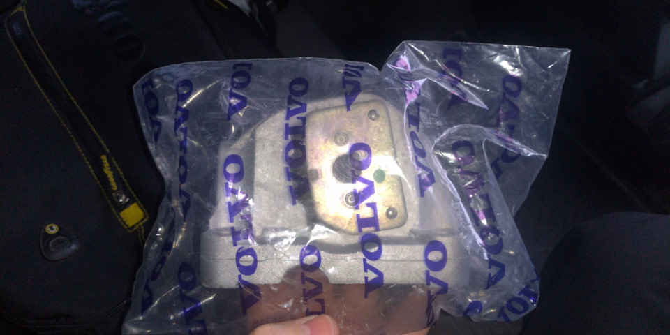 30776354 Подушка КПП Volvo | Запчасти на DRIVE2