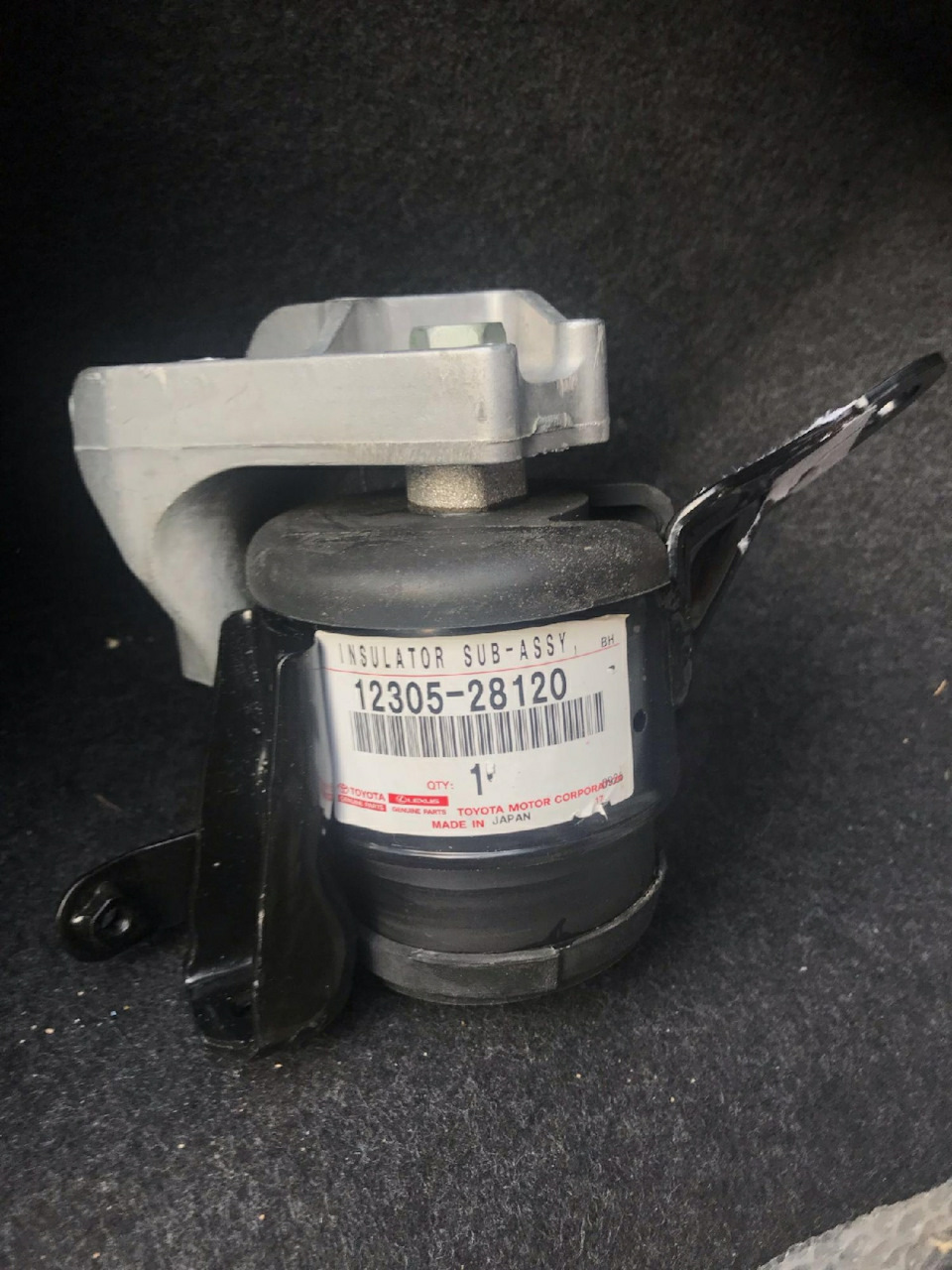 Что еще крупное было сделано. — Toyota Avensis II, 2 л, 2005 года ...