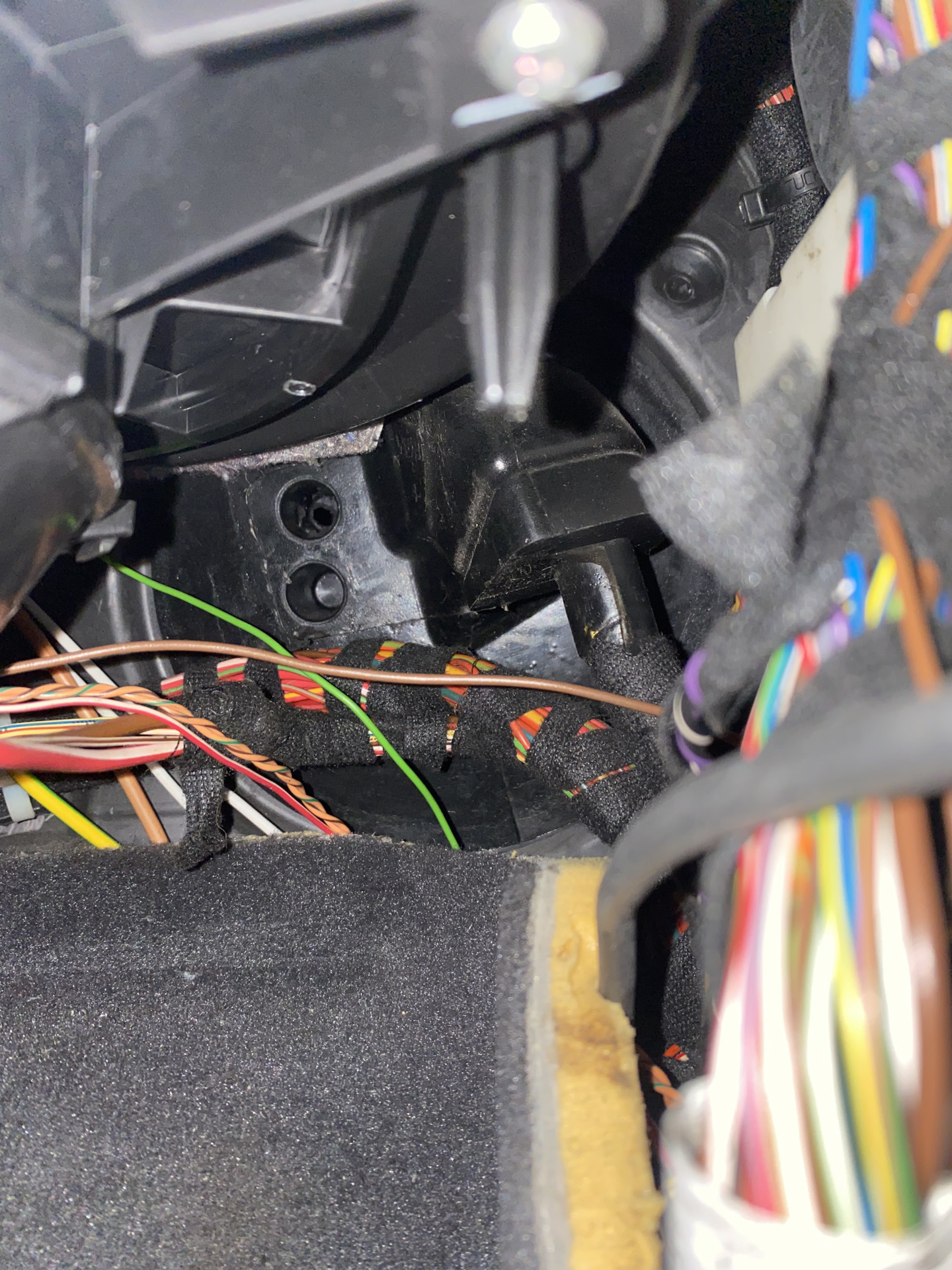 Опция (S5A2A) Светодиодные фары — Установка — BMW 3 series (F30), 3 л ...