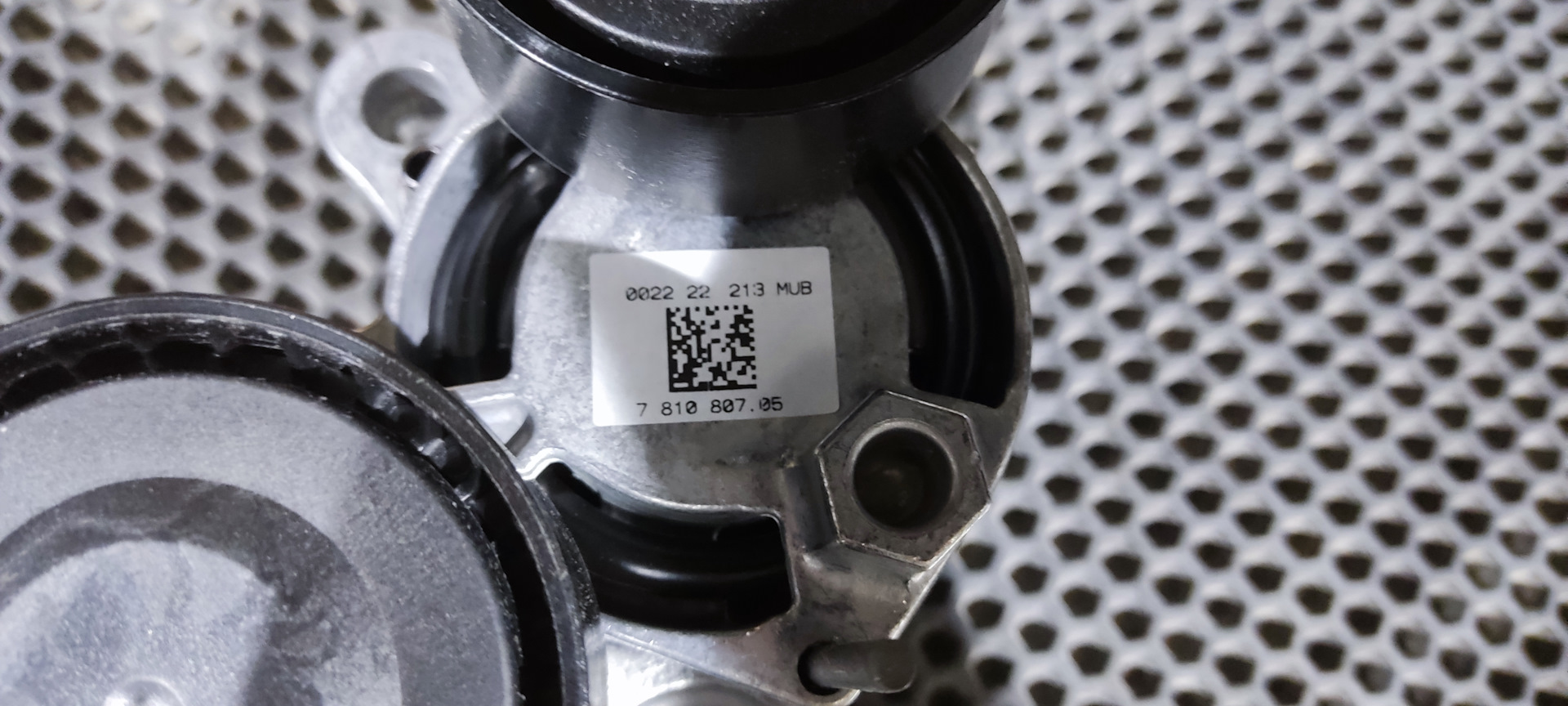 Замена ремня, натяжителей, помпы и термостата — BMW X3 (F25), 3 л, 2014 ...