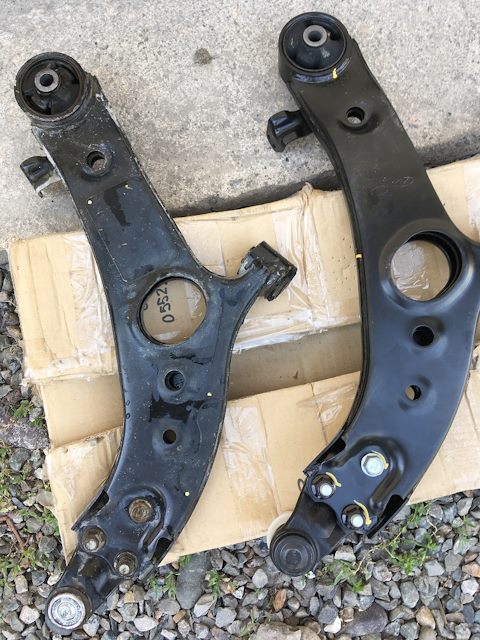 545012W000 Рычаг Santa Fe 12- FR RH (ниж.) 54501-2W000 KIA HYUNDAI ...