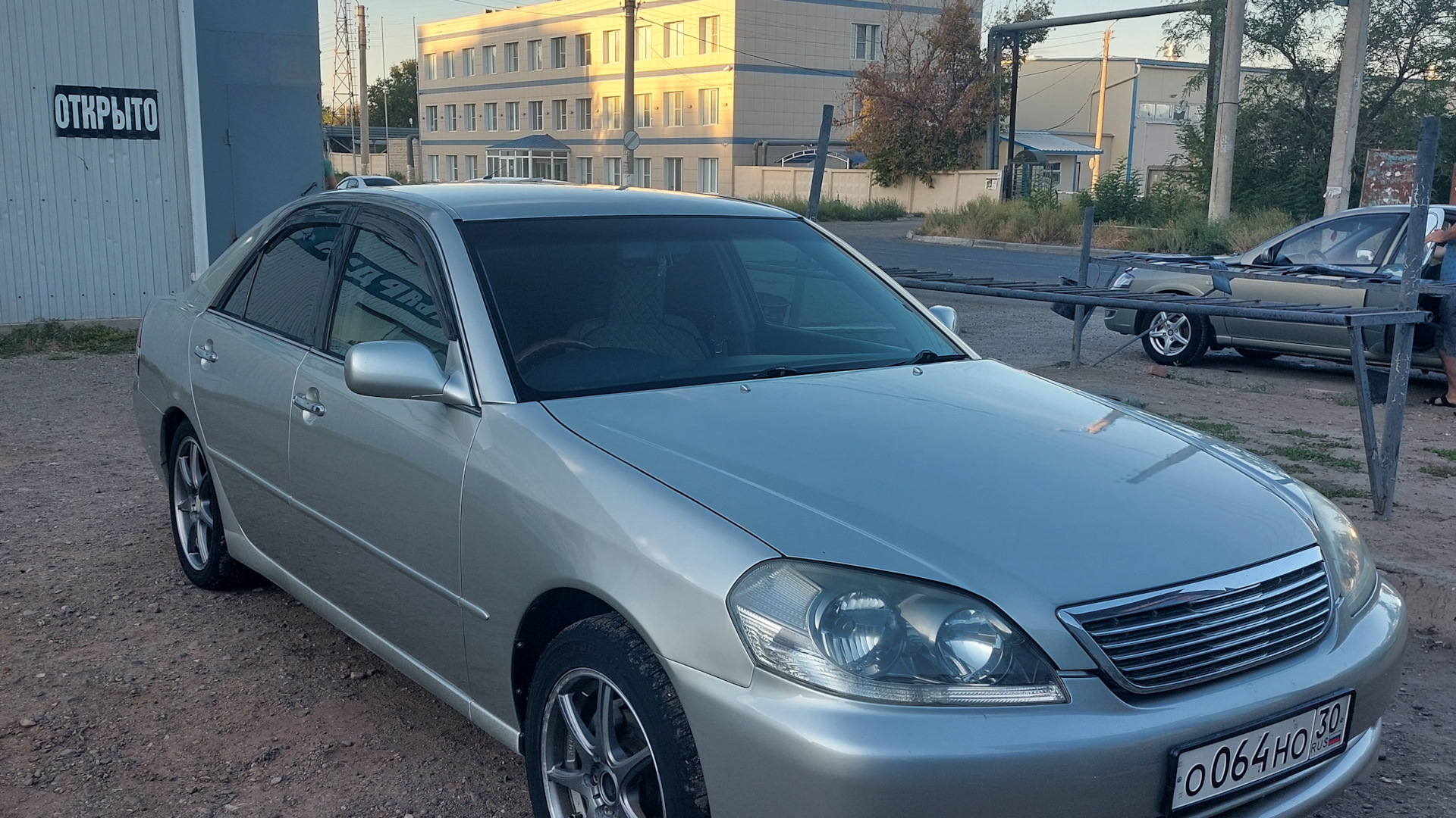 Toyota Mark II (110) 2.0 бензиновый 2001 | "110 марчок" на DRIVE2