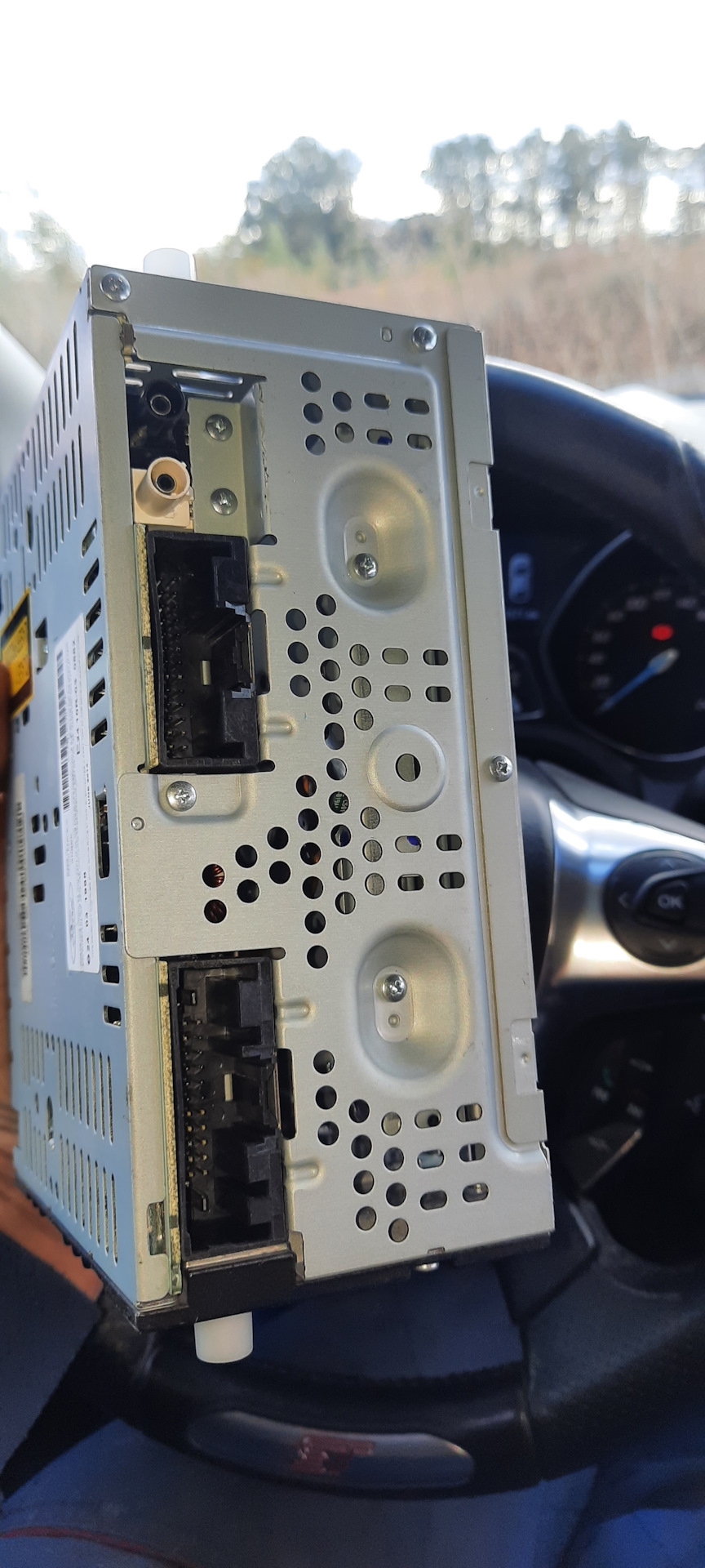 Замена ACM модуля на Чешку с хорошим усилителем — Ford Focus Hatchback ...