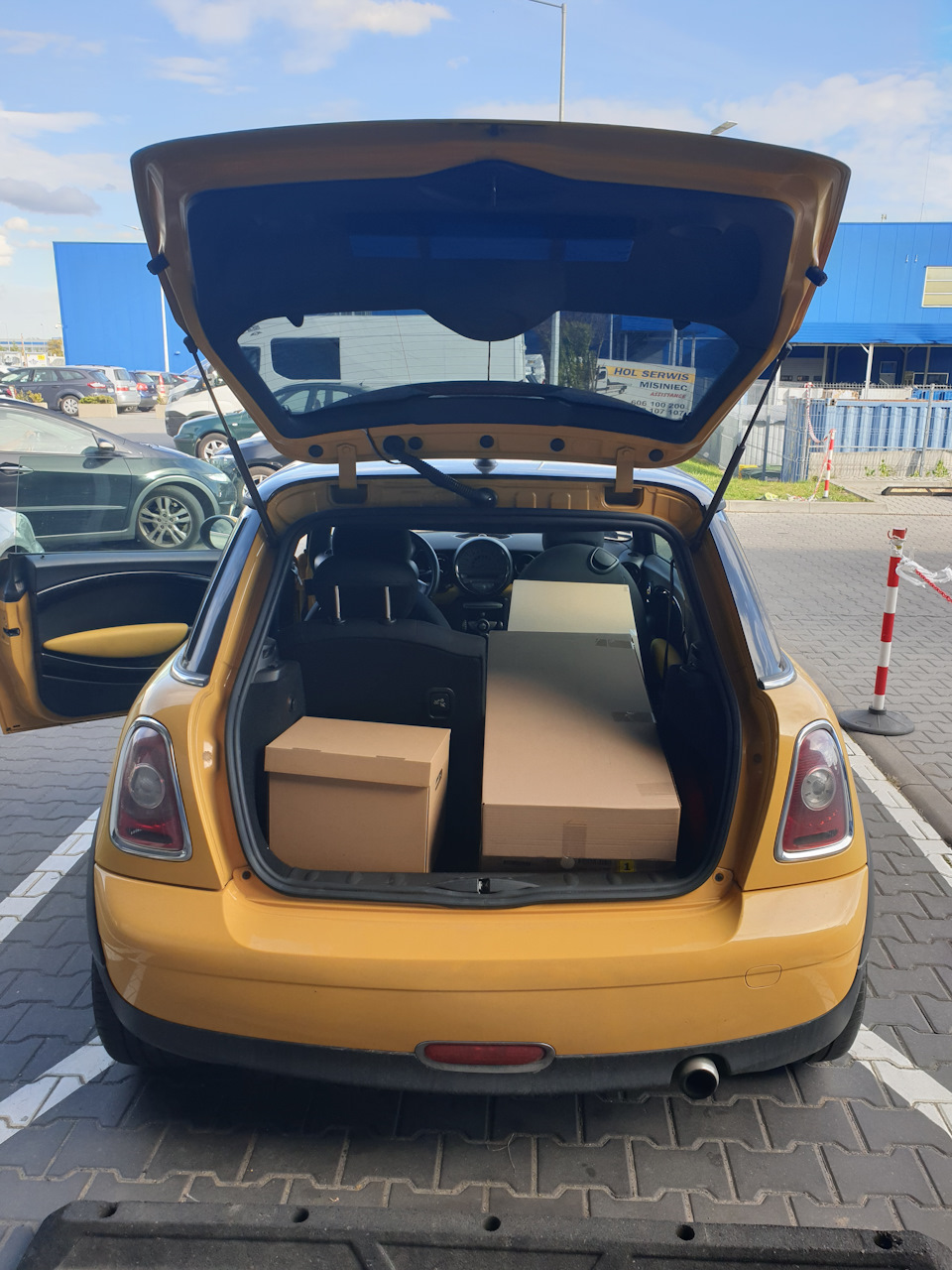 Багажник мини — MINI One Mk II, 1,4 л, 2008 года | другое | DRIVE2