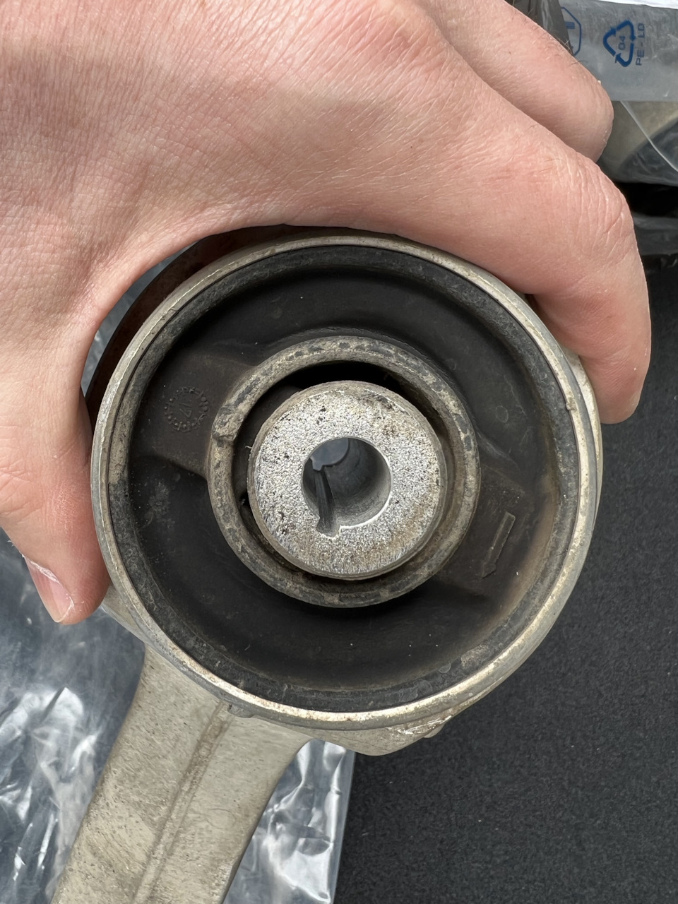 Рычаги / сход-развал — Audi A8 (D5), 3 л, 2018 года | визит на сервис ...