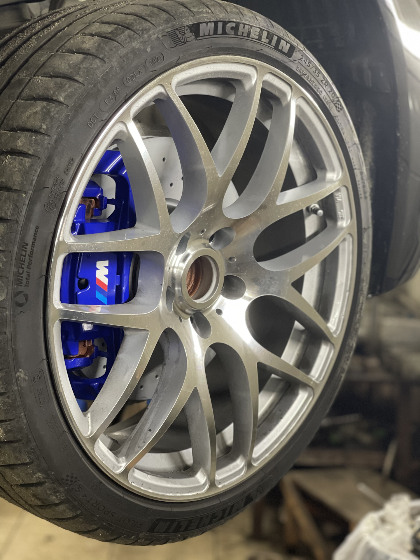 Установка тормозов на BMW f10 528 от BMW f10 550 (348*34) — BMW 5 ...