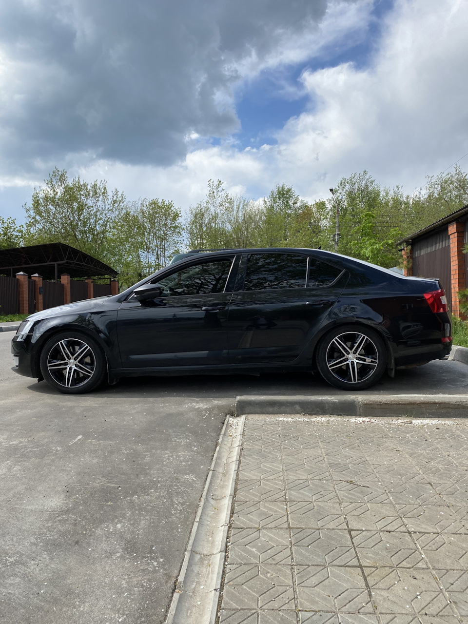 H&R -45/50 мм — Skoda Octavia A7 Mk3, 1,8 л, 2015 года | стайлинг | DRIVE2