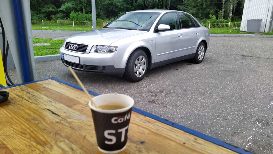 Светится задняя ПТФ постоянно. Ч2 — Audi A4 (B6), 1,6 л, 2001 года ...