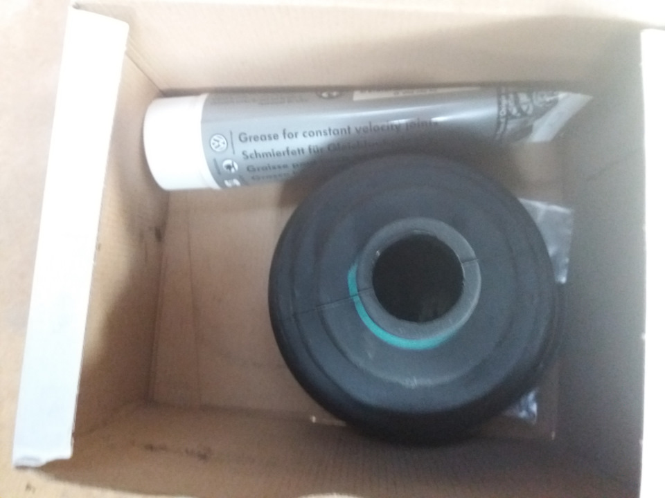 Замена пыльника ШРУСа — Audi A6 (C5), 2,4 л, 2002 года | поломка | DRIVE2