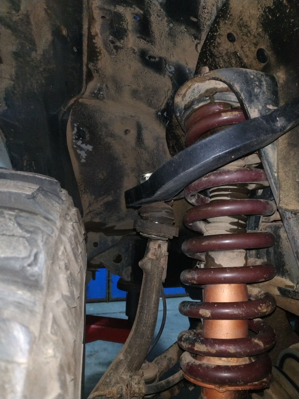 Дополнение к кастомным рычагам. — Toyota Hilux Surf (3G), 2,7 л, 1996 ...