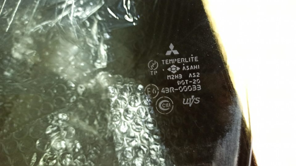 Передние заводские атермальные стекла — Mitsubishi Lancer IX, 1,8 л ...