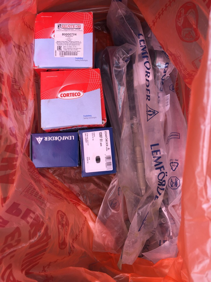 ТО ходовой подвески, ремонт кнопки, наблюдения по маслу — BMW 5 series ...