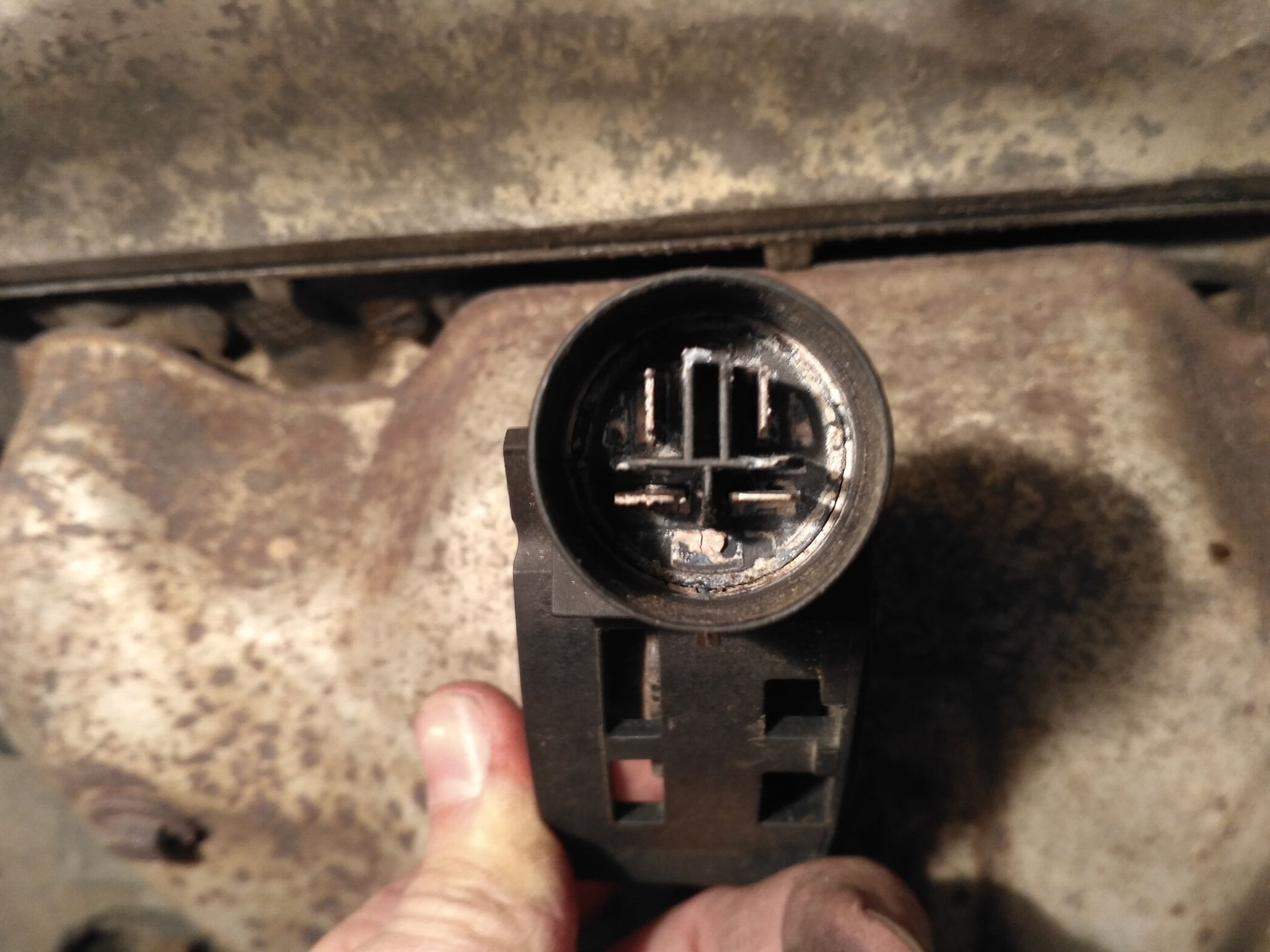 Подарок на новый год, пропала зарядка — Honda Accord (5G), 2 л, 1996 ...