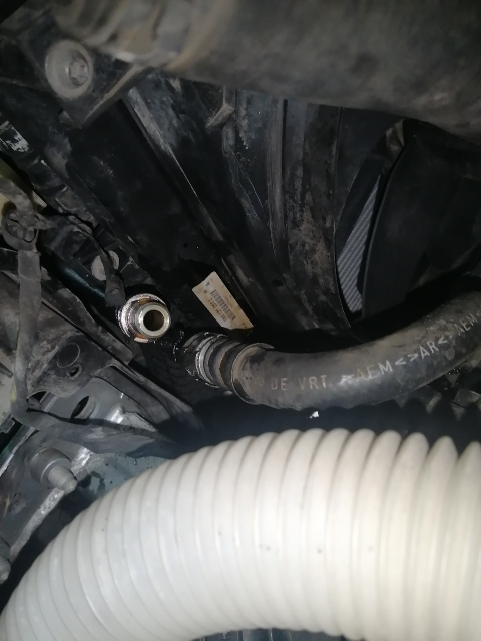 Замена масла акпп, антискрип подрамника, колечки радиатора акпп ...