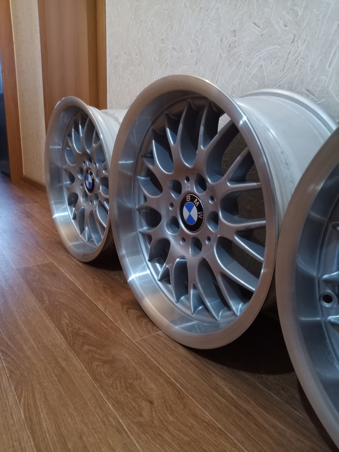 Начало подготовки к гоночному сезону. Покупка Rondell 0058 — BMW 3 ...