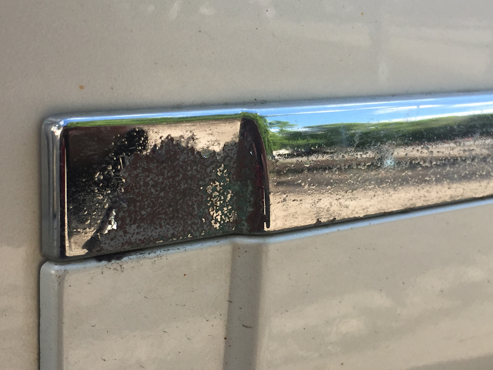 Блестящие… — Chevrolet Tahoe (GMT900), 5,3 л, 2013 года | стайлинг | DRIVE2