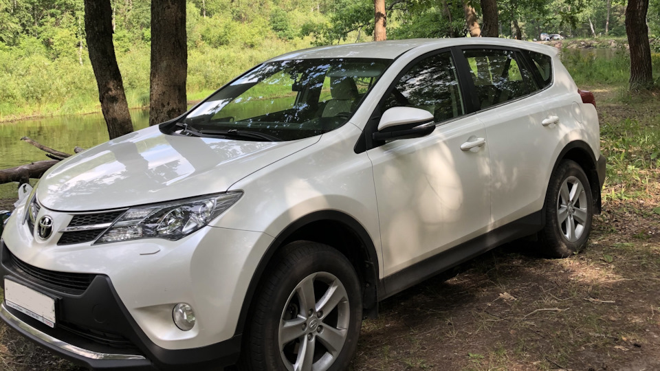 Toyota RAV4 (IV) 2.0 бензиновый 2013 | на DRIVE2