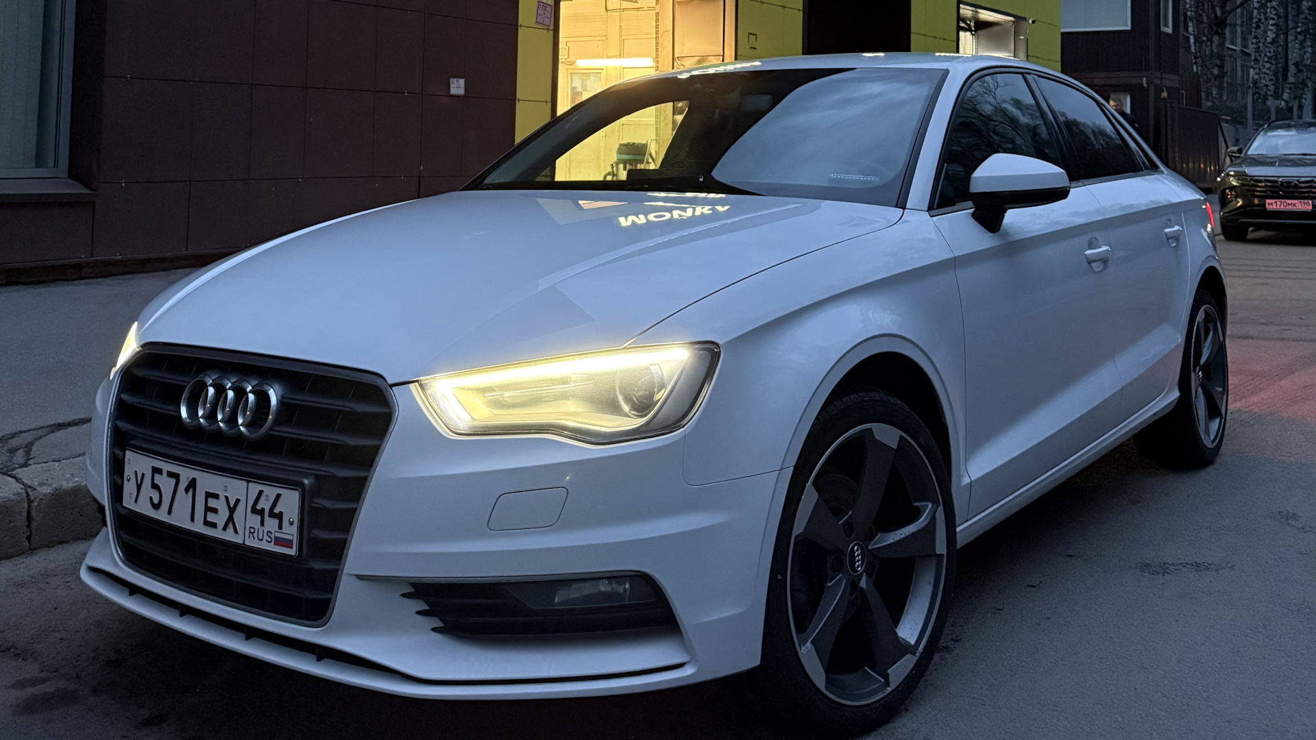 Audi A3 Sedan (8V) 1.4 бензиновый 2016 | Glacier white на DRIVE2