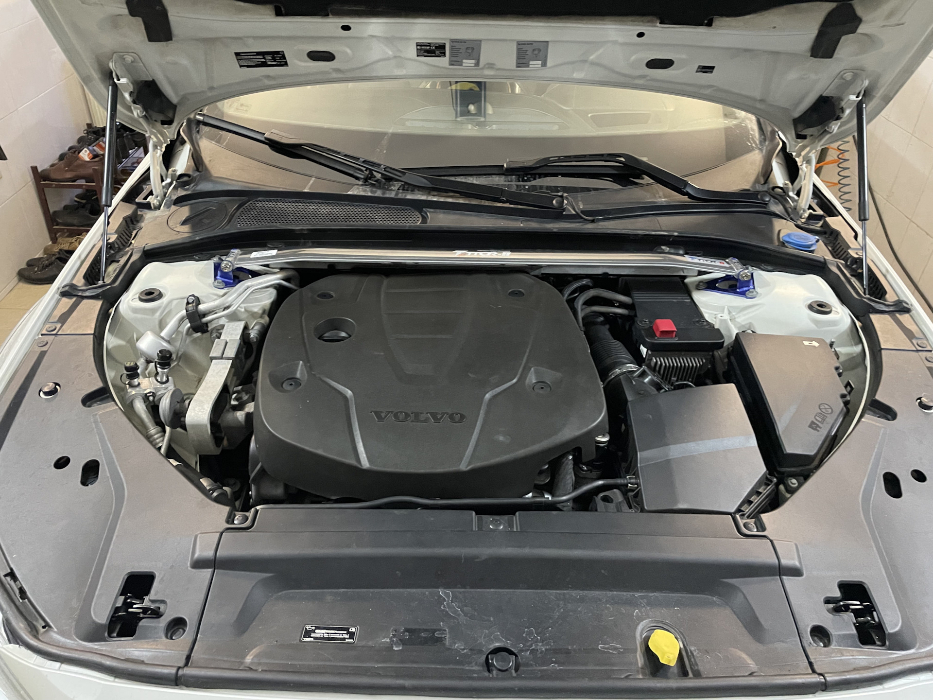 Распорка — Volvo V90 Cross Country, 2 л, 2018 года | тюнинг | DRIVE2