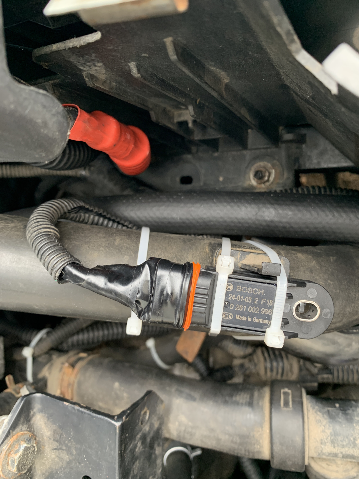 DF199 датчик давления наддува — Renault Laguna II, 1,9 л, 2001 года ...