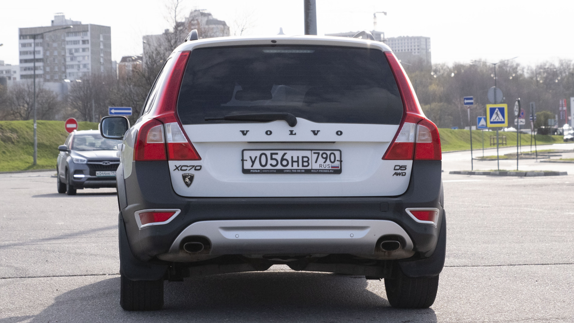 Украшательства пост. Заменил облезлые надписи на матовые чёрные — Volvo XC70 III, 2,4 л, 2013 ...