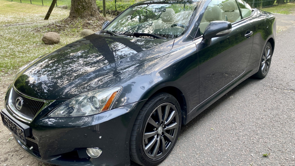 Lexus IS Convertible 2.5 бензиновый 2010 | на DRIVE2