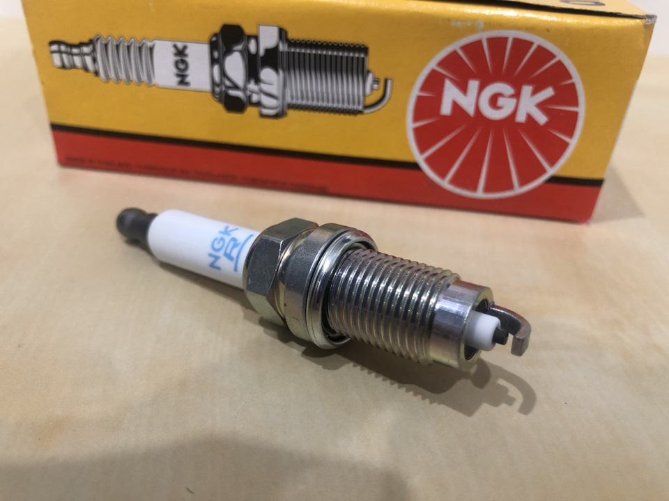 101905601F Свеча зажигания LongLife VAG | Запчасти на DRIVE2