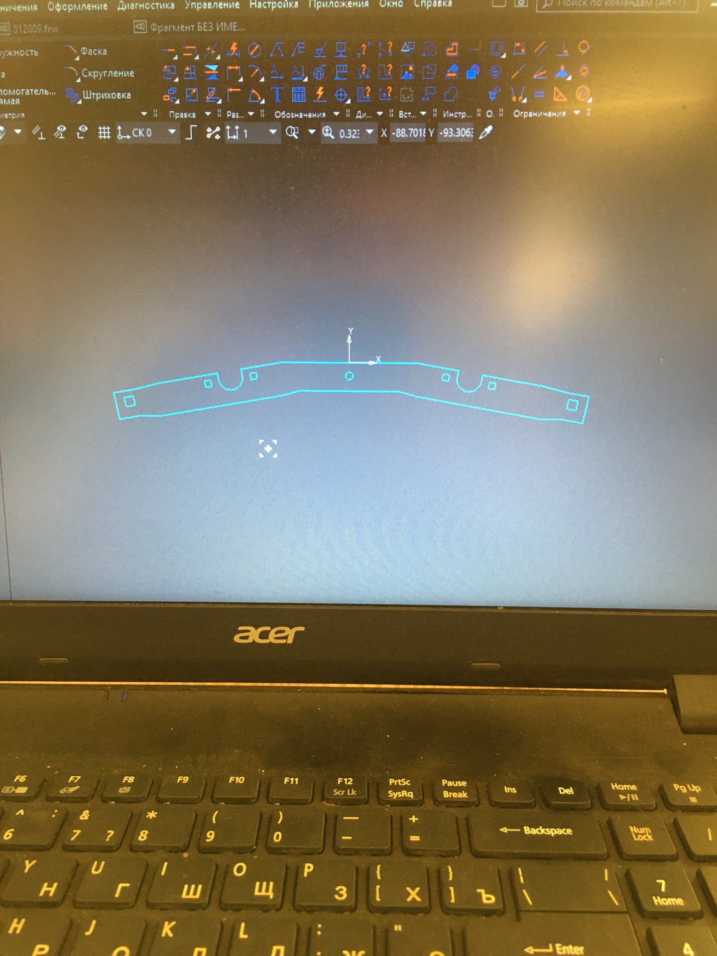 Кронштейн плафонов подсветки номера — Nissan Almera Classic (B10), 1,6 ...