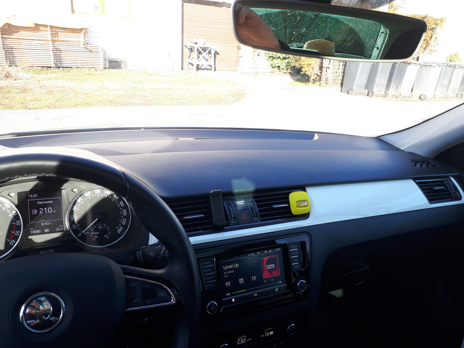 FLA зеркало от Passat B8 на Rapid PQ26 или установка ассистента ...