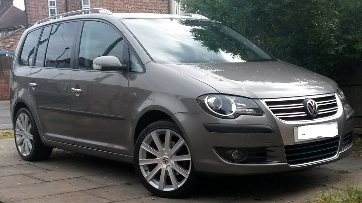 Volkswagen Touran (1G) 1.9 дизельный 2007 | R-Line Custom Made на DRIVE2