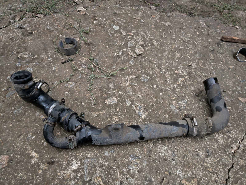 Патрубок системы охлаждения — УАЗ 469, 2,5 л, 1985 года | своими руками ...