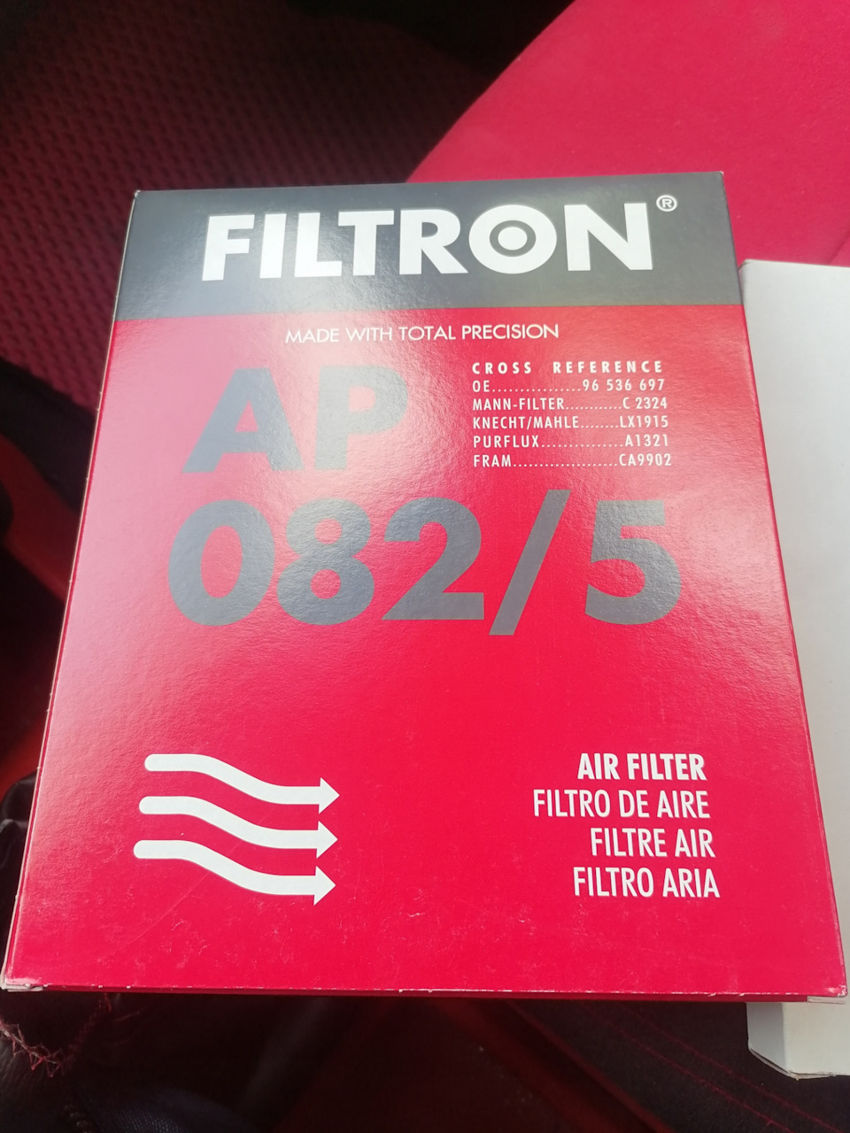 Замена воздушного фильтра и фильтра салона. 84 л.с. b12d1 — Chevrolet ...