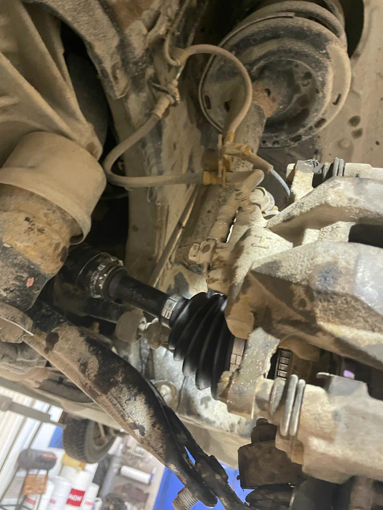 Замена привода (левый) — Toyota Camry (XV40), 2,4 л, 2009 года | визит ...