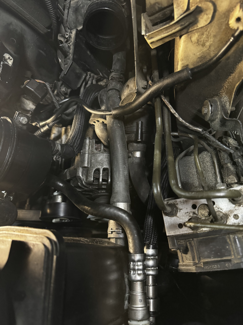 7.Замена шлангов, бочка гур и мелочевка — BMW X5 (E53), 3 л, 2001 года ...