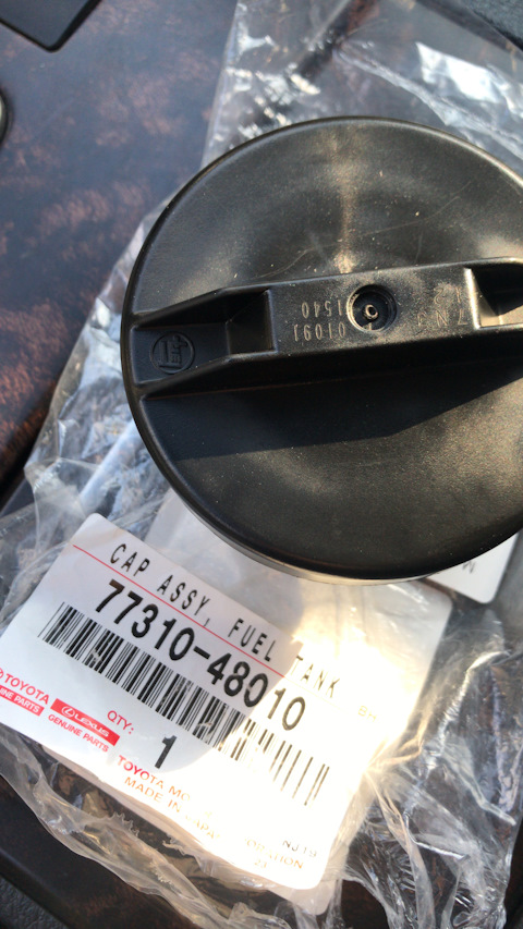 7731048010 Крышка топливного бака TOYOTA LEXUS | Запчасти на DRIVE2